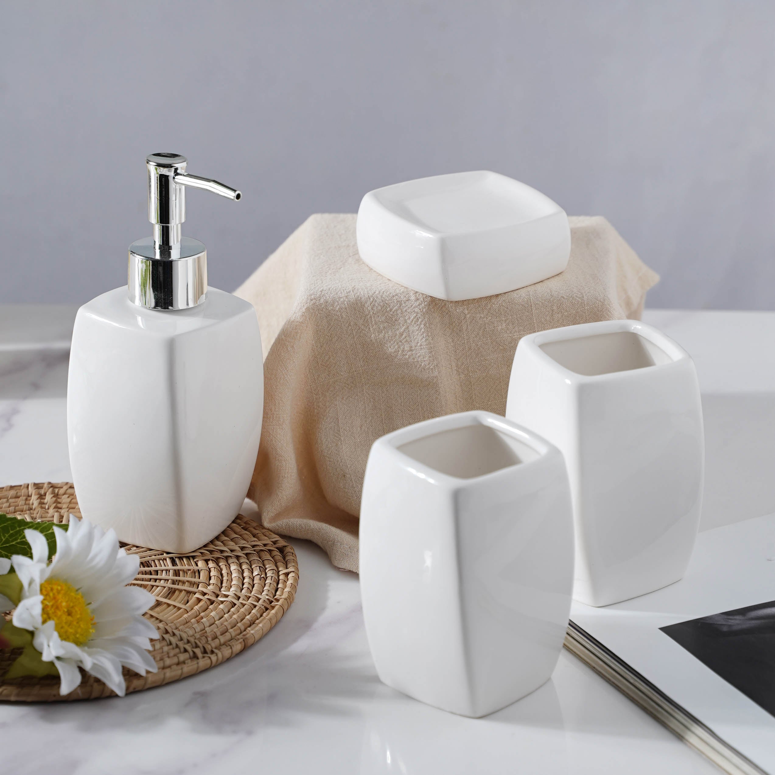 Pearly White Ceramic Bathroom Set Online - Premium Bath Set | Nestasia