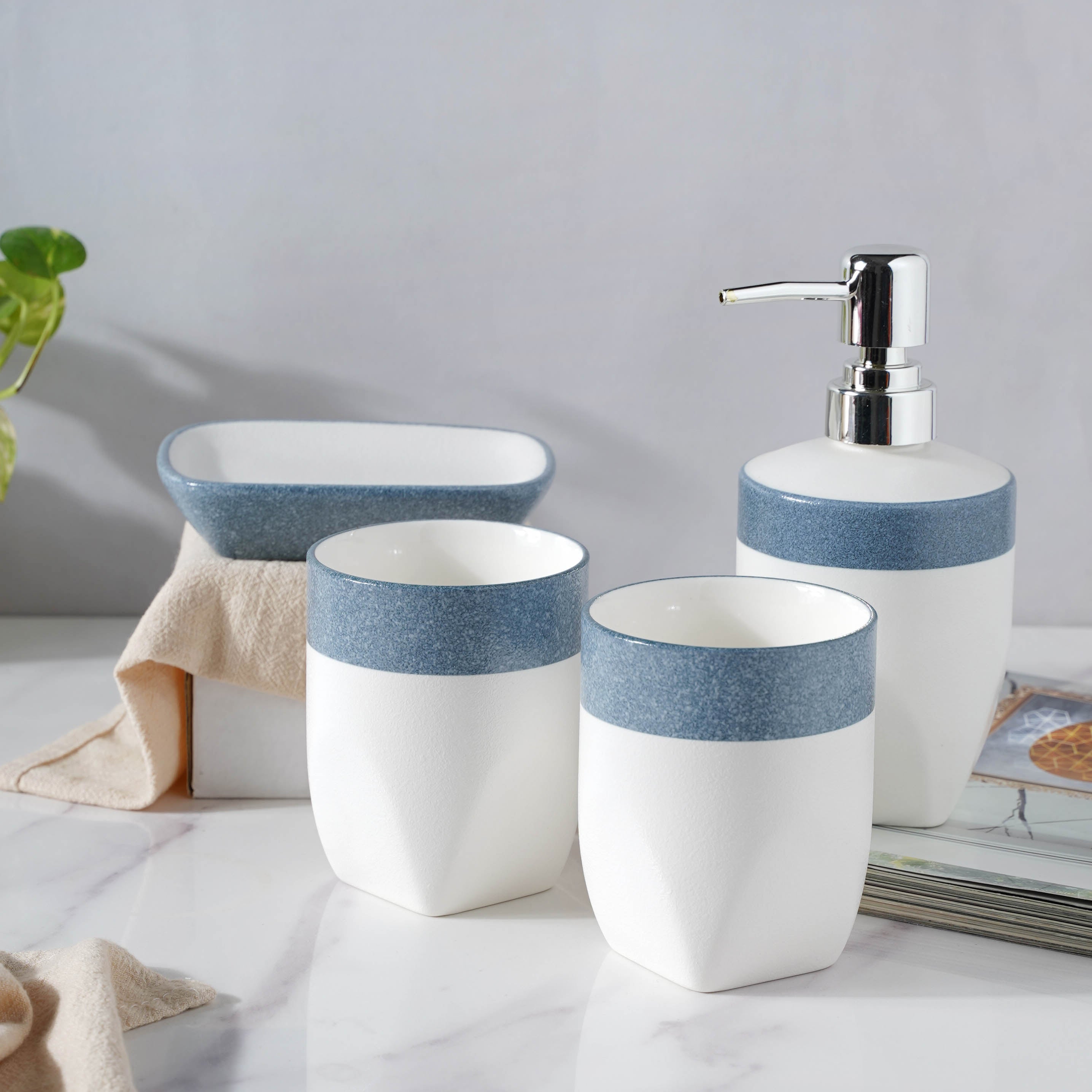 Ceramic Bath Set with a Blue Lining Online - Premium Bath Set | Nestasia
