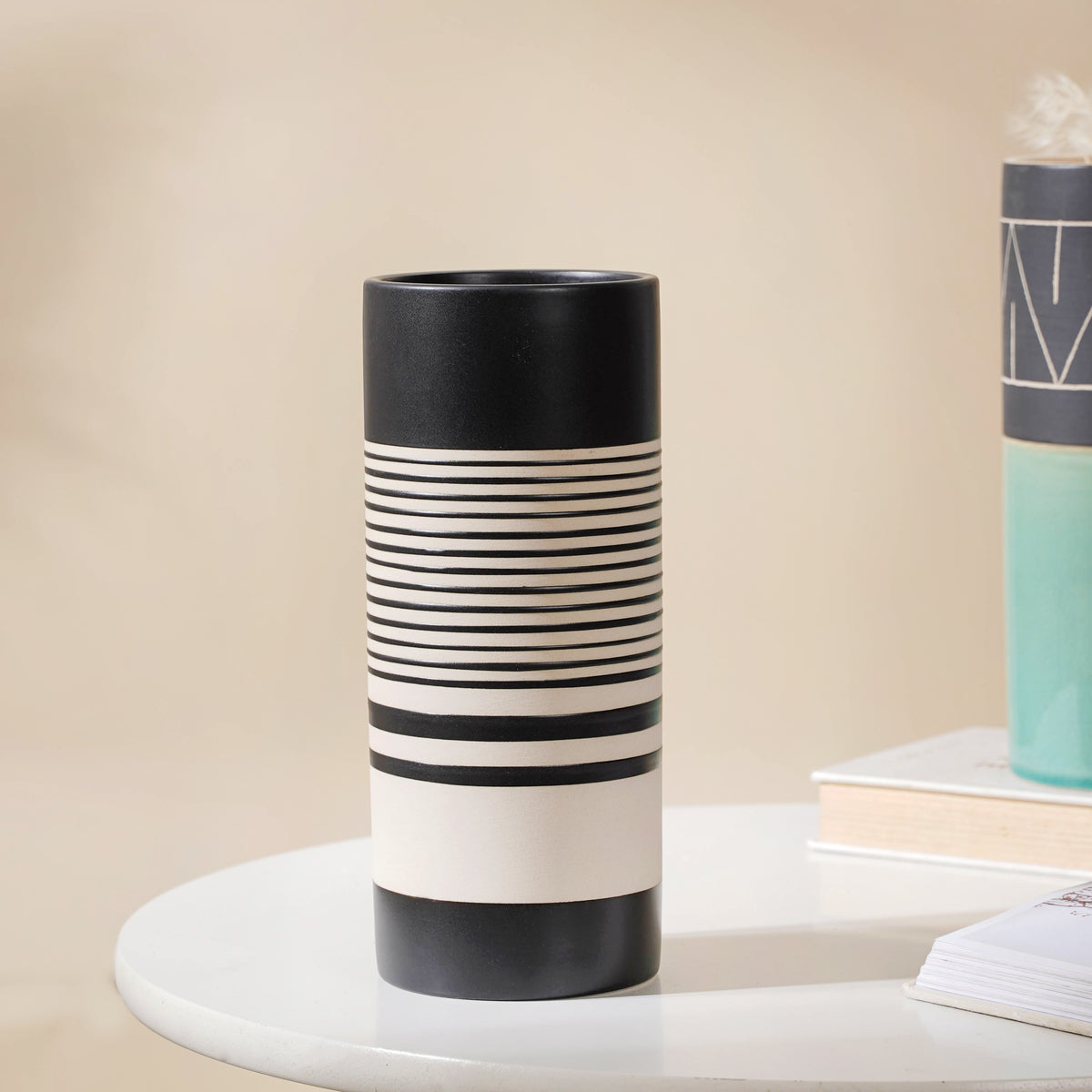 Dual Toned Taper Flower Vase