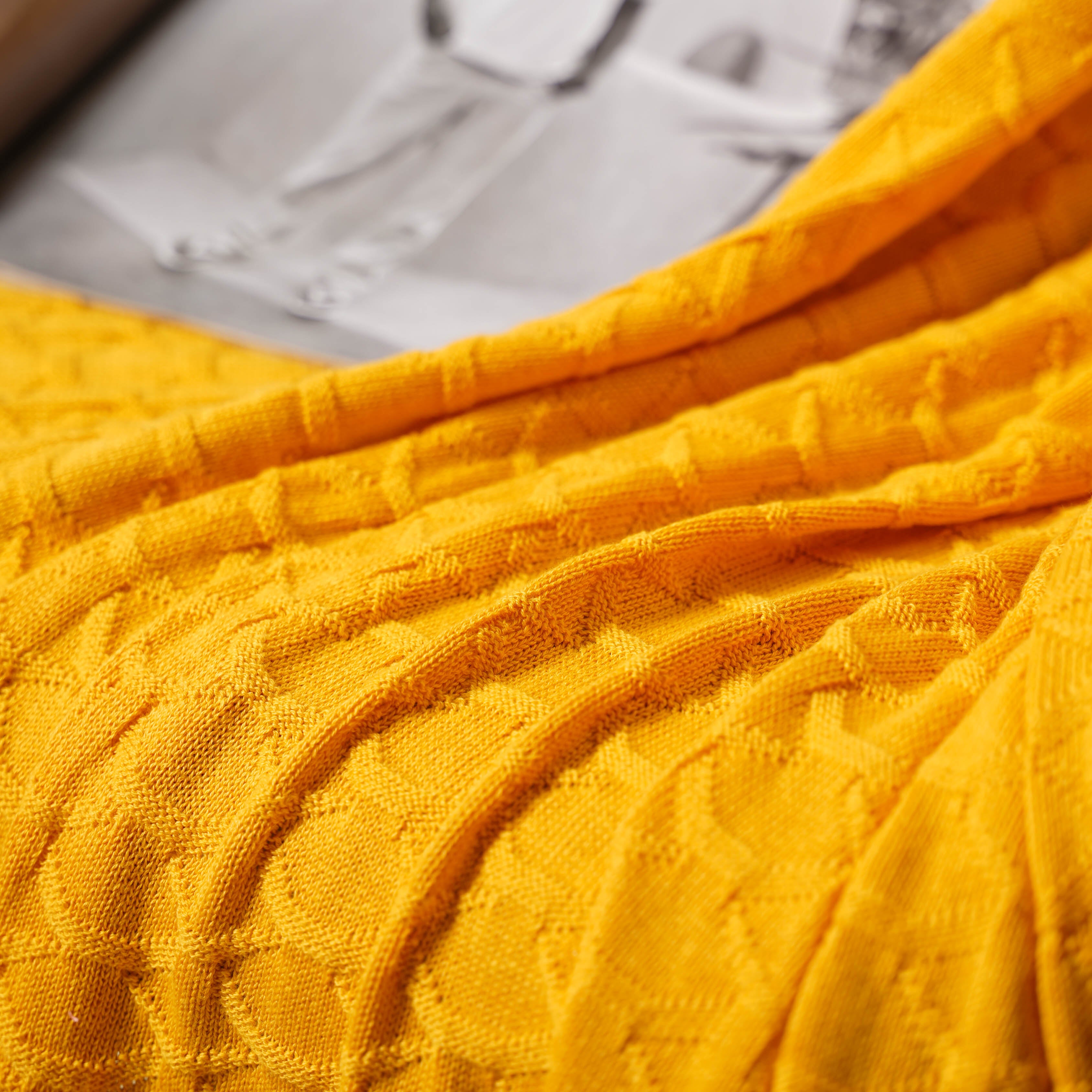 Mustard Scallop Knitted Throw