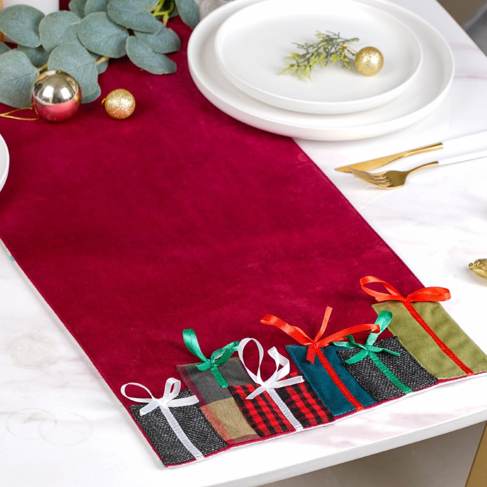 Red Velvet Gifts Table Runner 72 X 13 Inch Online - Premium Table ...