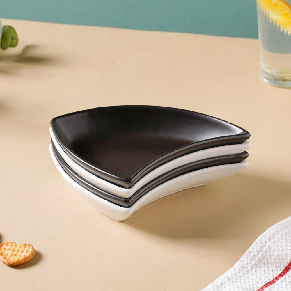 Snack Party Plate Set of 4 Black And White