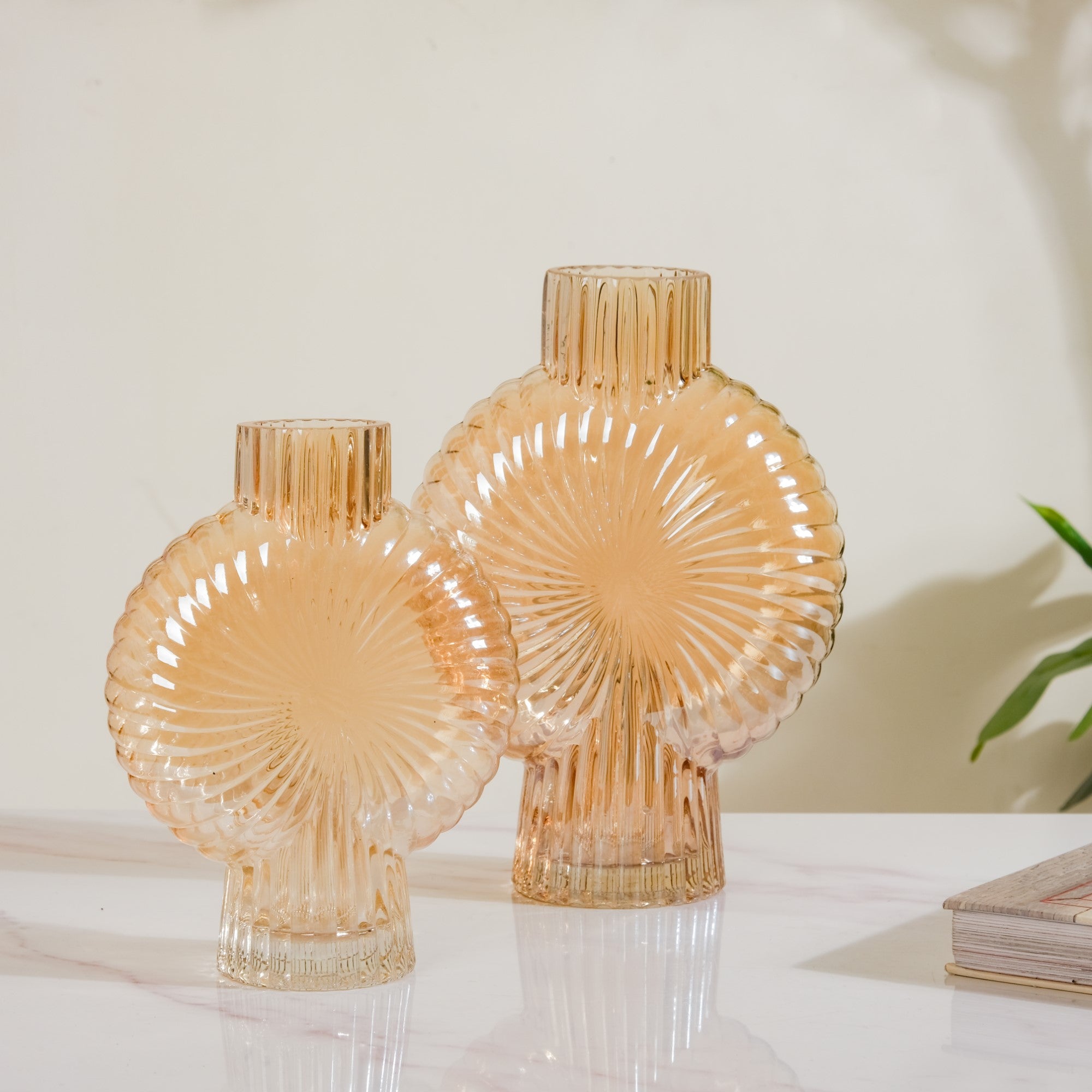 Armadillo Glass Vase Amber Large
