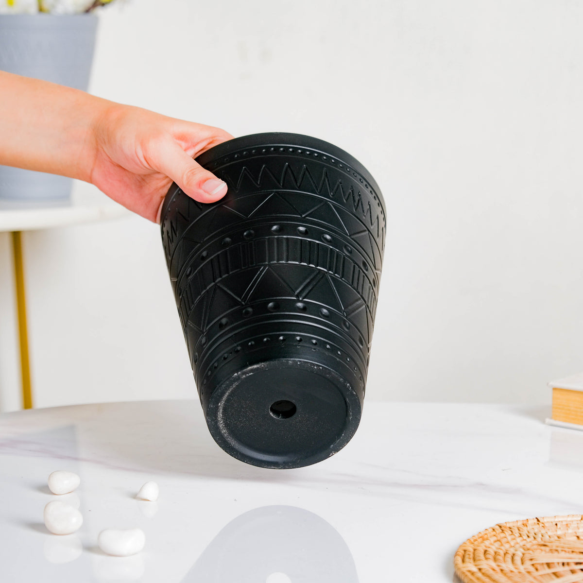 Black Tall Textured Pot