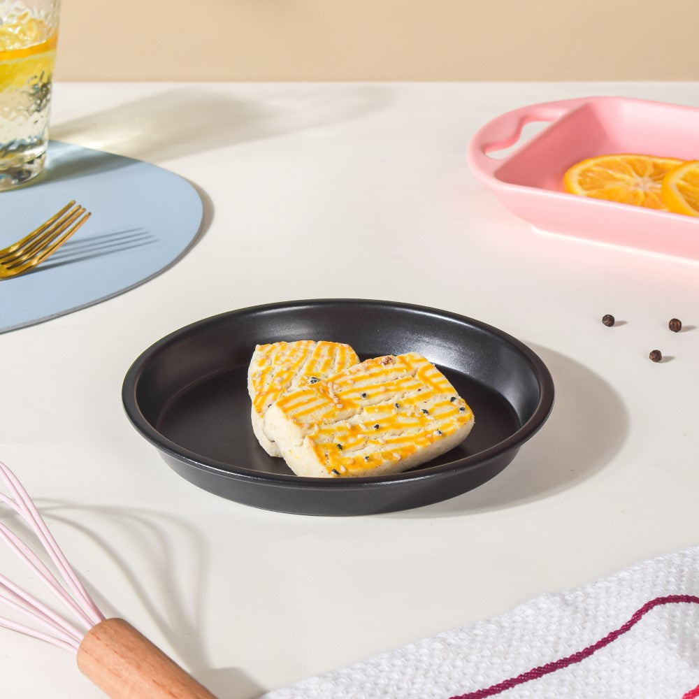 Oven Dish Black Online - Premium Baking Tray | Nestasia