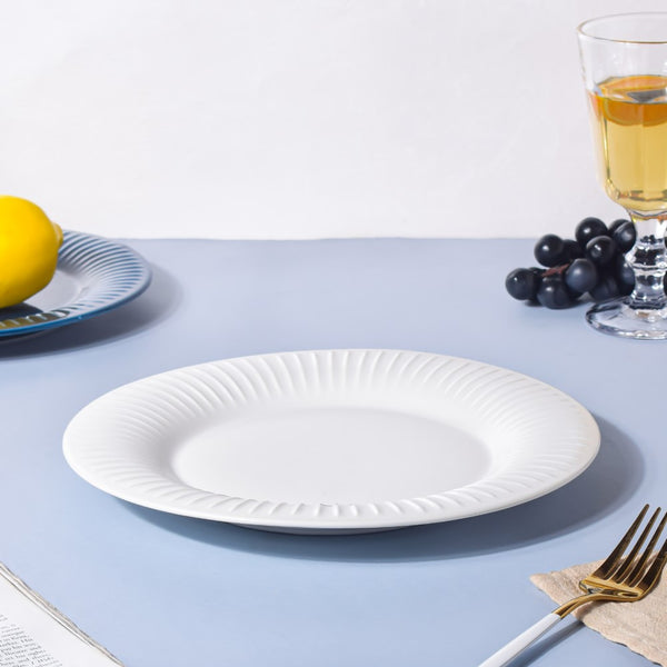 Royal Snack Plate Matte White Small 8.5 Inch