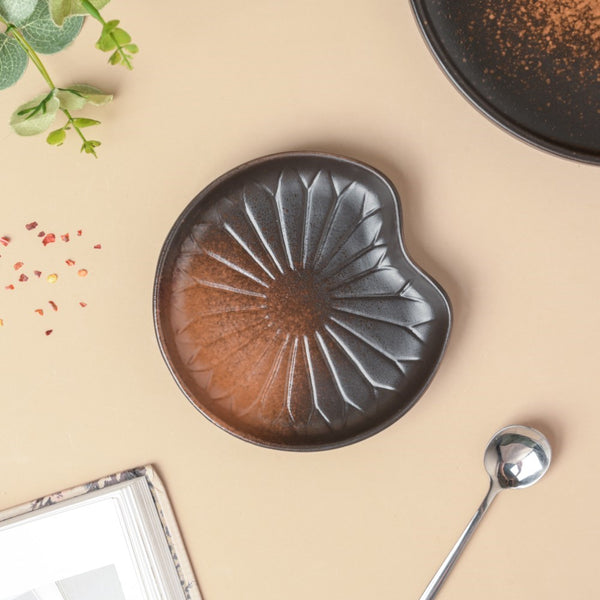 Savanna Stoneware Small Dessert Plate Brown