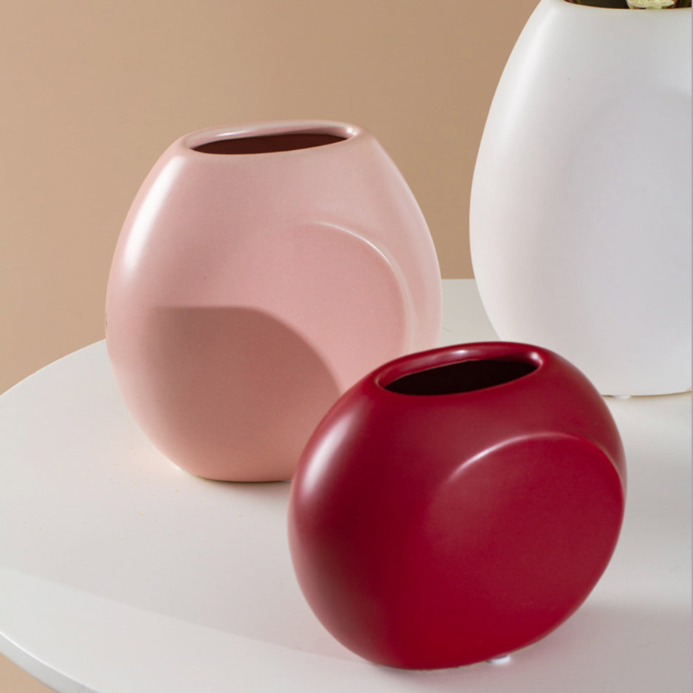 Flat Vase For Flowers Online - Premium Vase | Nestasia