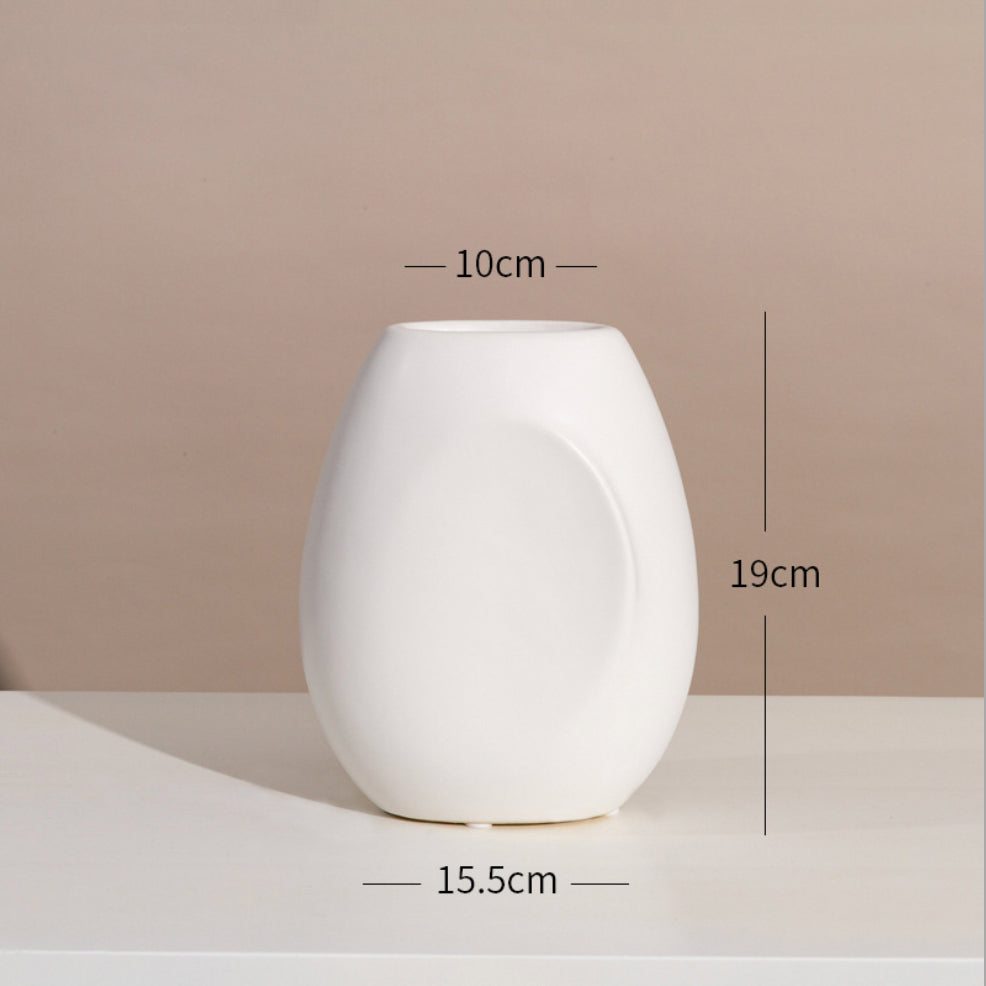 Flat Vase For Flowers Online - Premium Vase | Nestasia