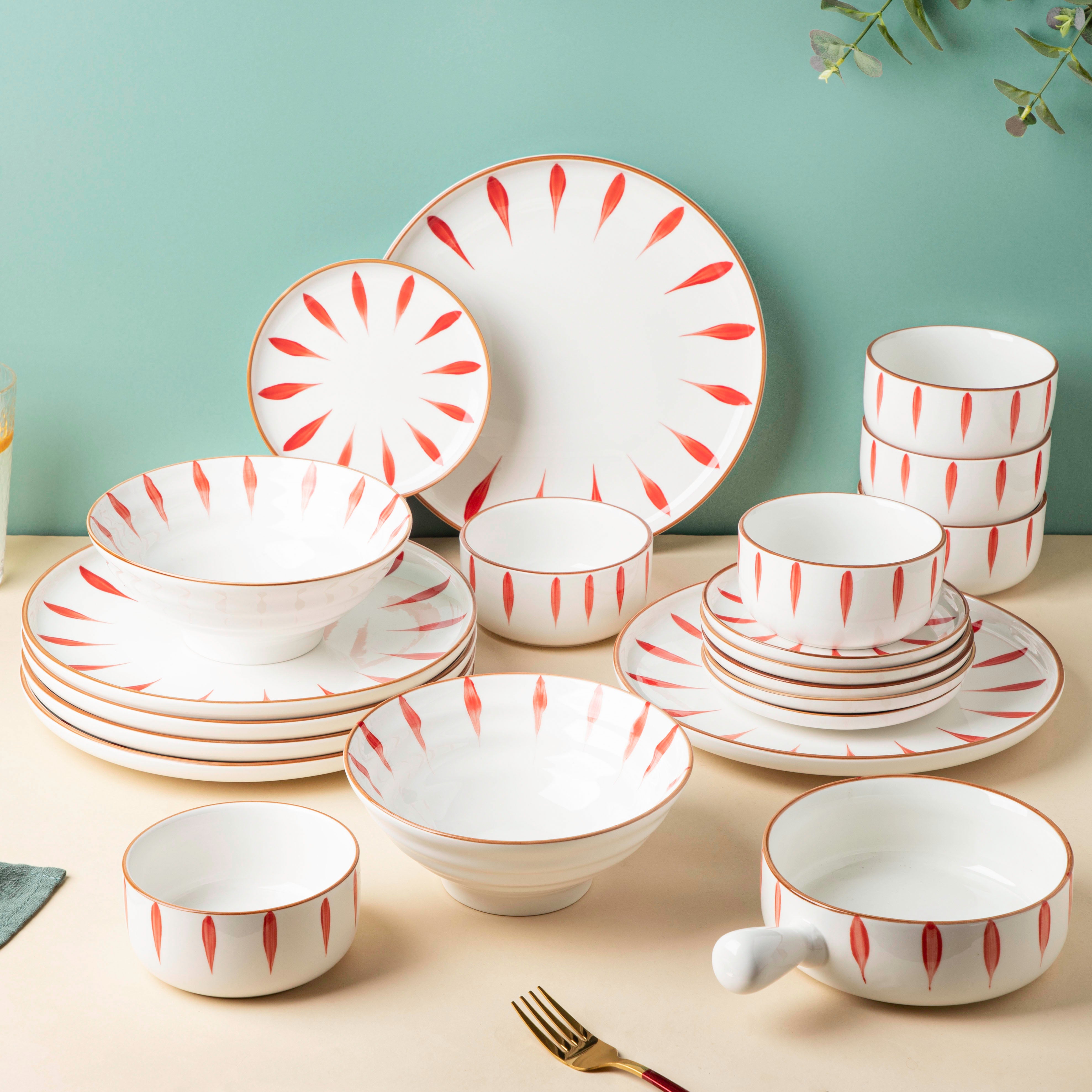 Teardrop Red 21 Piece Dinner Set For 6 Online - Premium Dinner Set ...