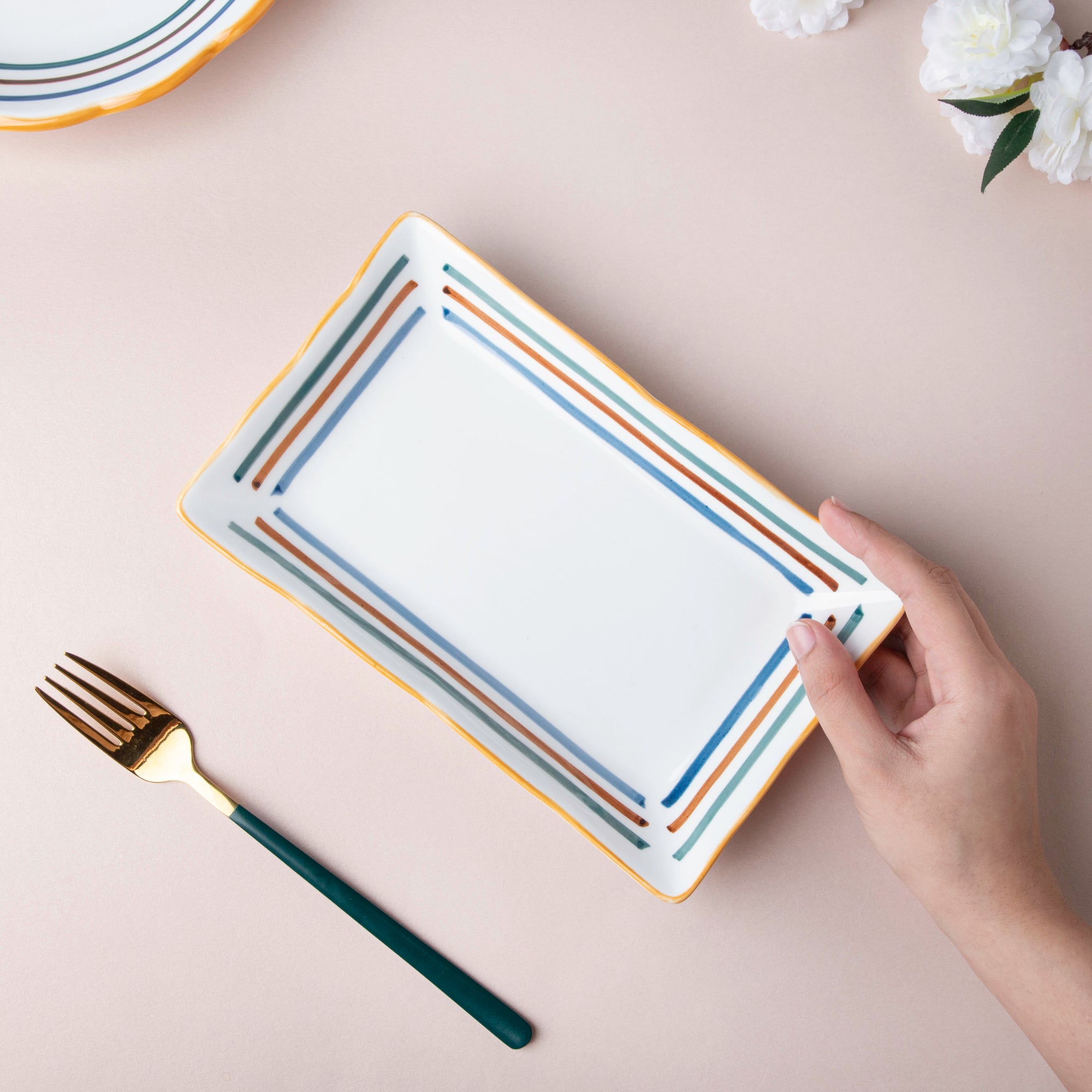 Feliz Long Plate Online - Premium Platter | Nestasia