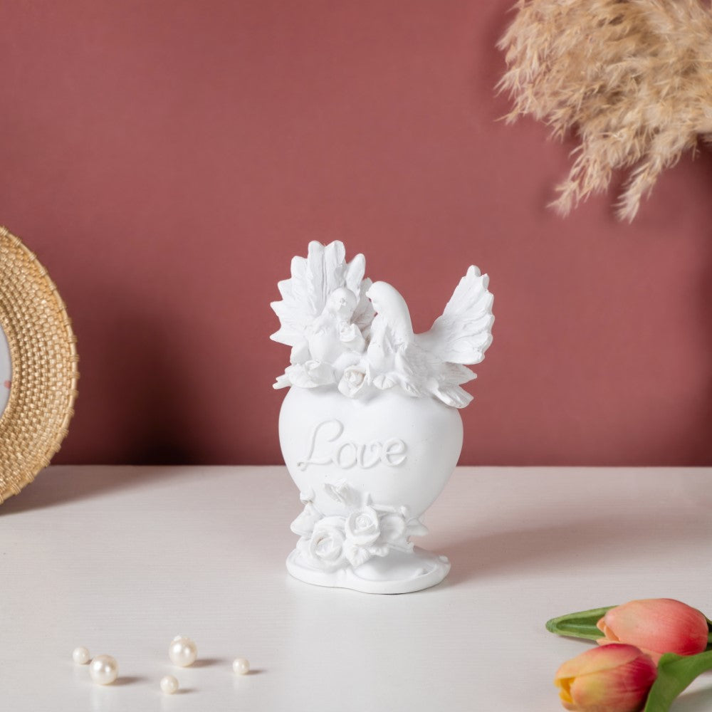 Vintage Dove Couple Showpiece White
