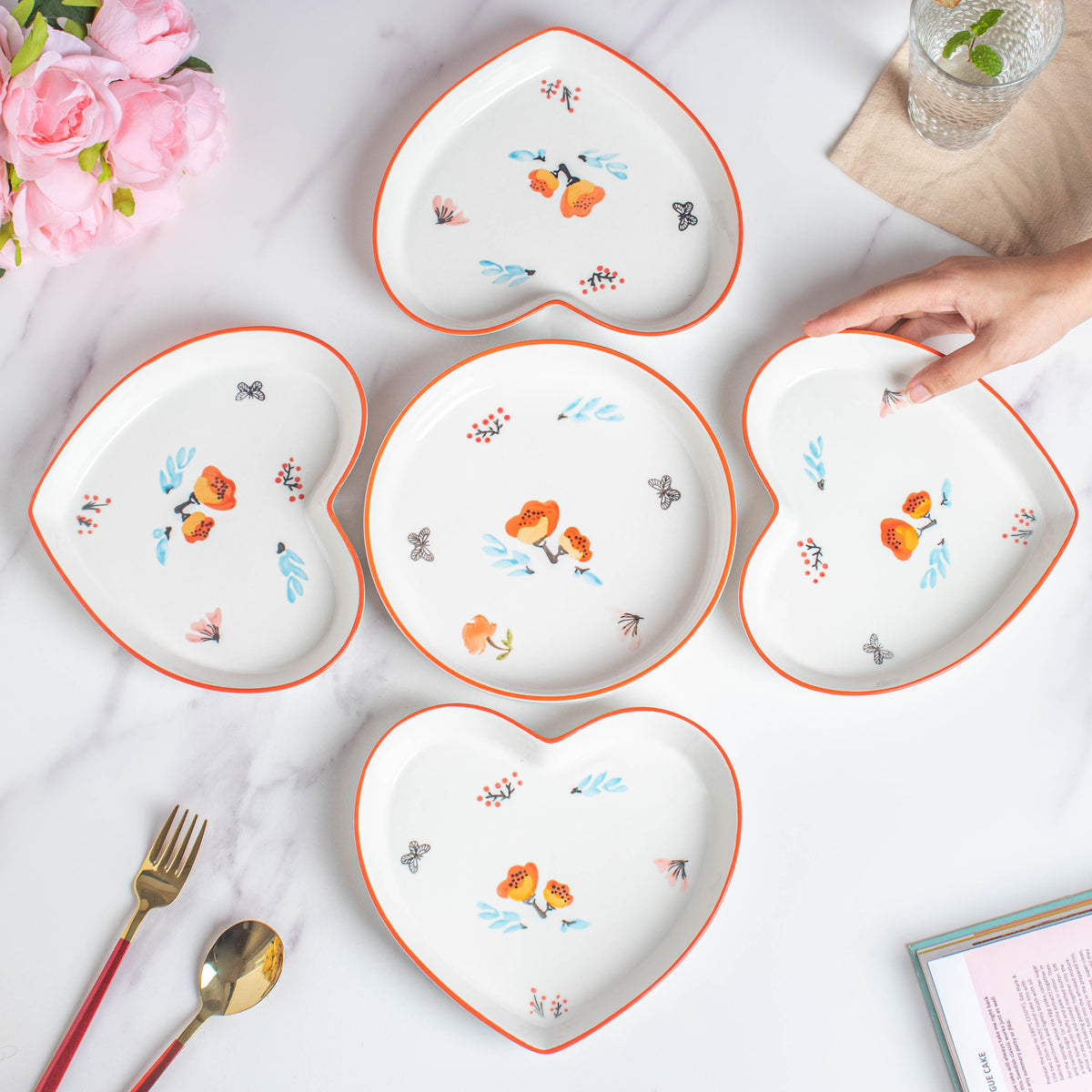 Floral Heart Plates Set of 5