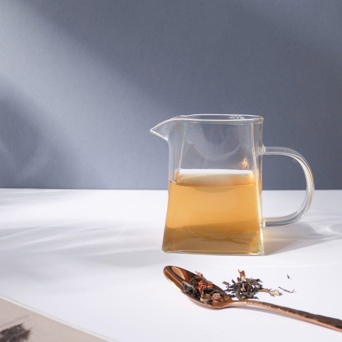 Milk Pourer