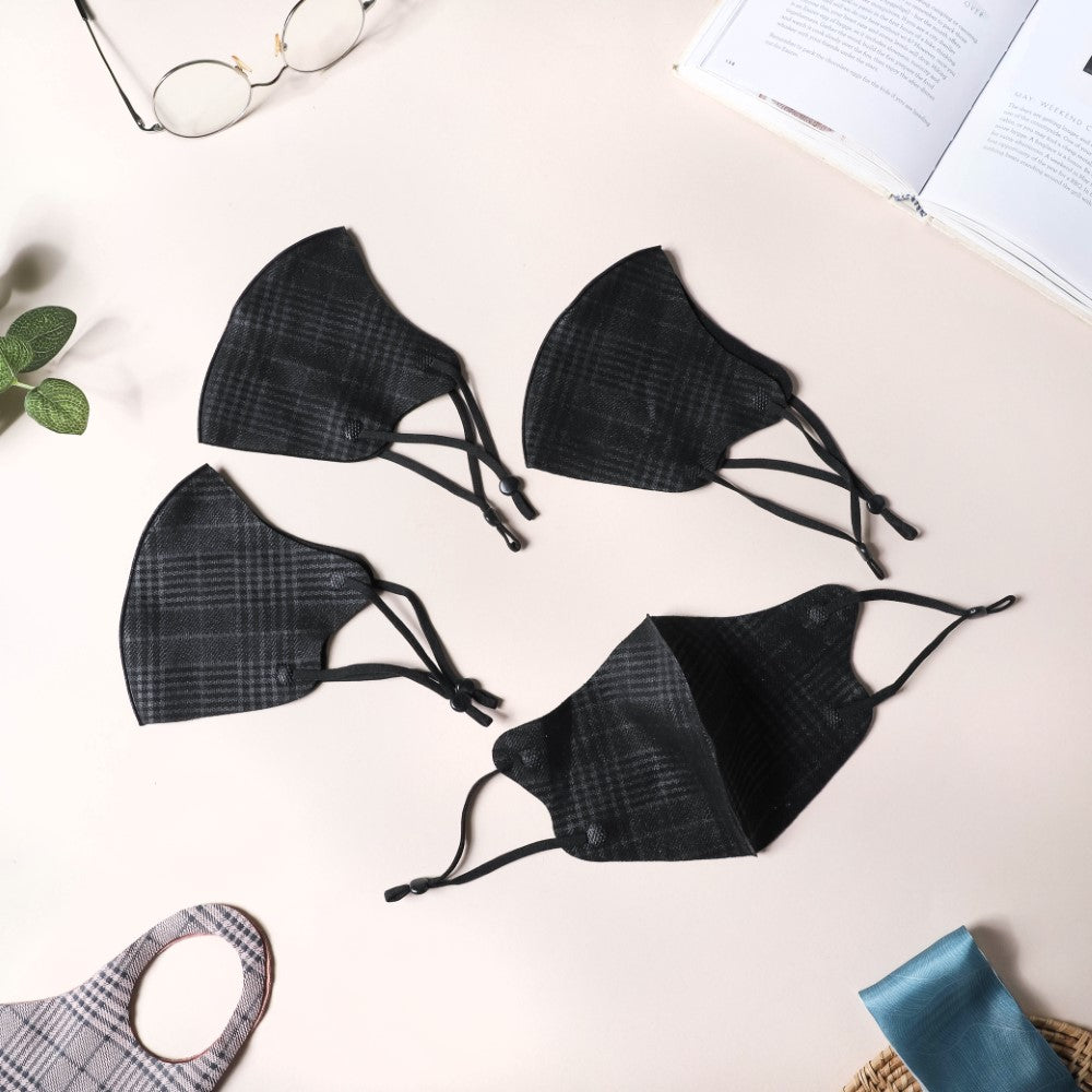 Checkered Face Mask With Adjustable Straps Black Set Of 4 Online ...