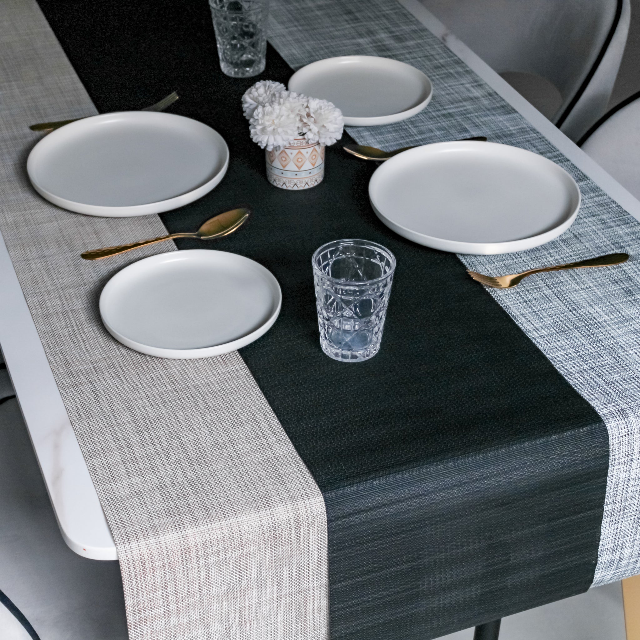 Solid Table Runner Online - Premium Table Runner | Nestasia