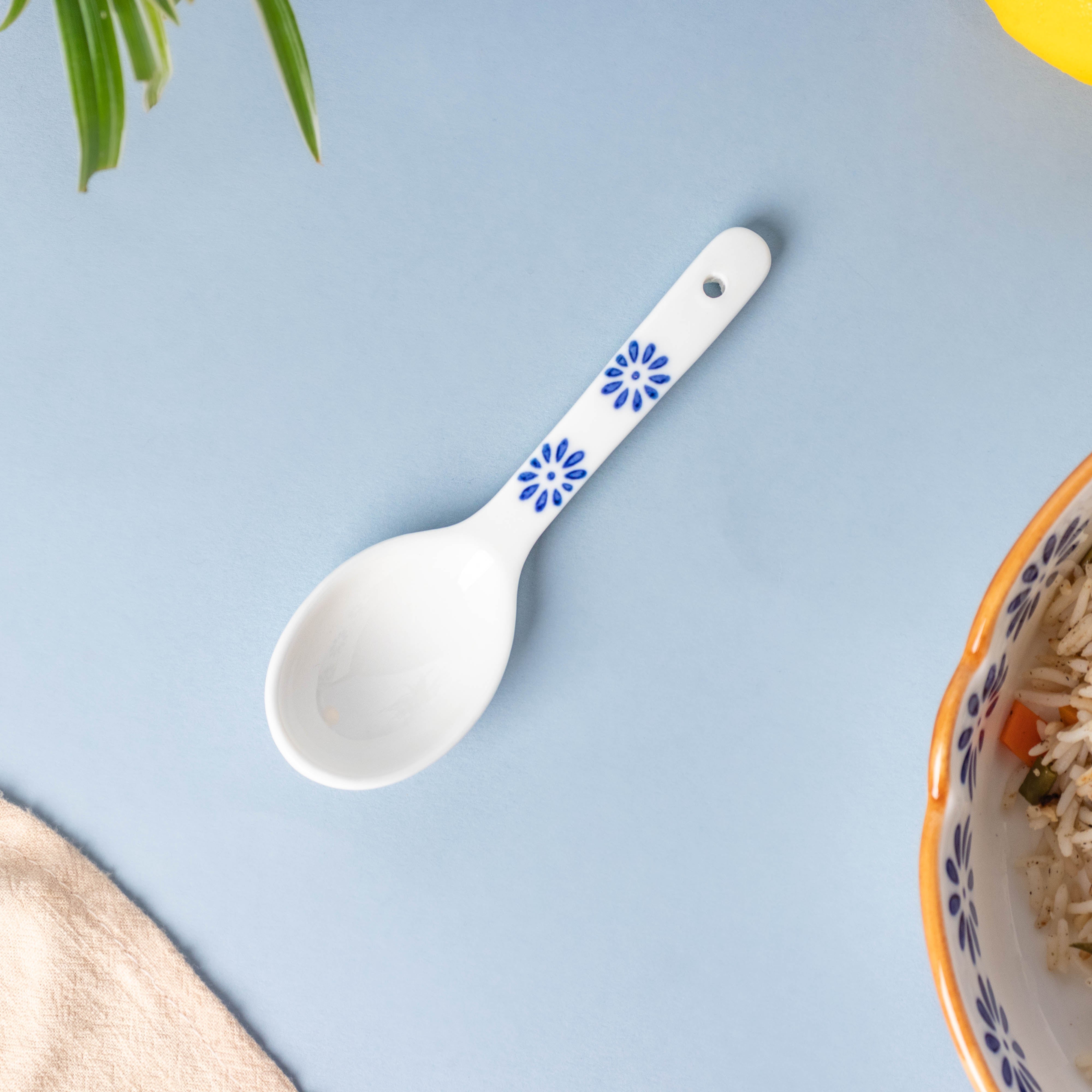 Blue Daisy Soup Spoon Online - Premium Soup Spoon | Nestasia