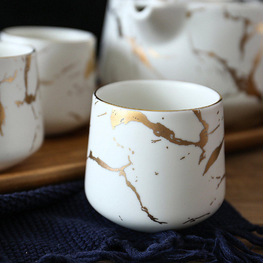 Marble White Gold Tea Set