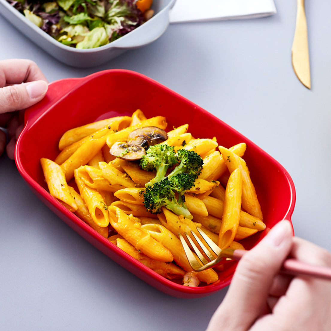 Microwave Oven Baking Dish Red 8.5 Inch Online - Premium Baking Dish ...