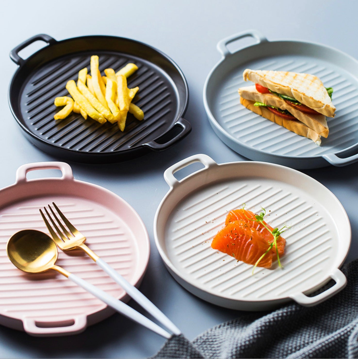 White Round Baking Plate Online - Premium Baking Tray | Nestasia