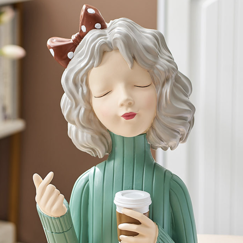 Vintage Lady Decor Object Online - Premium Decor Object | Nestasia