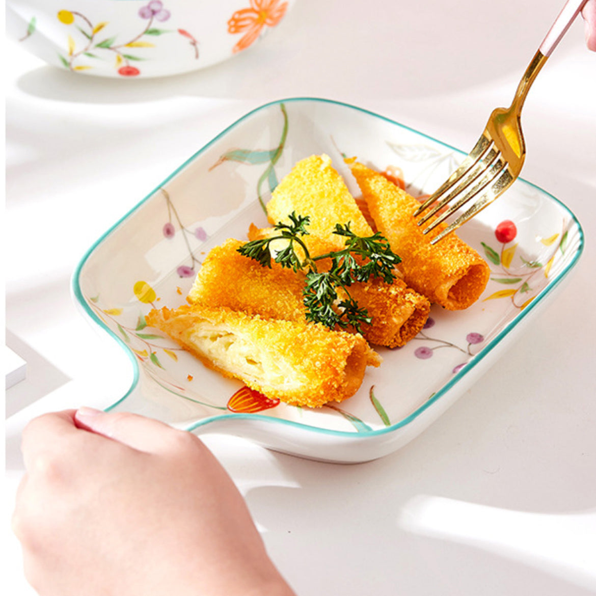 Spring Plate With Handle Online - Premium Baking Dish | Nestasia