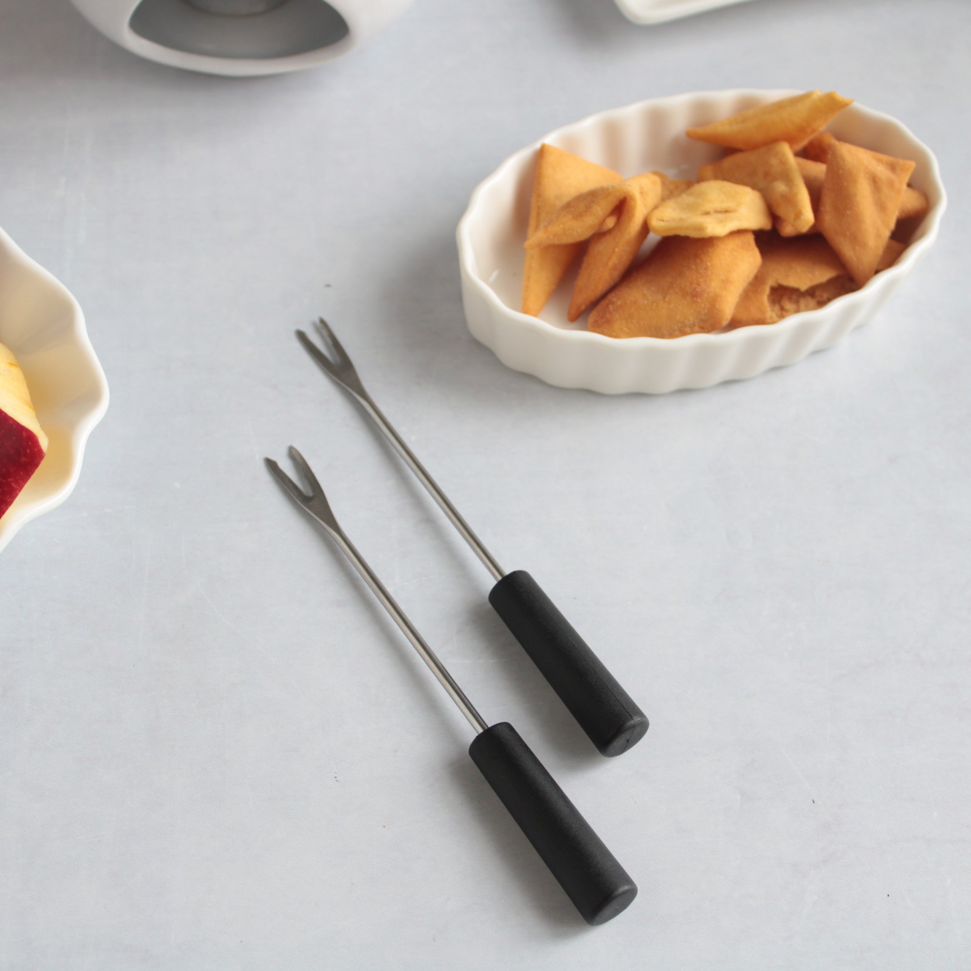 White Fondue Set Online - Premium Fondue Set | Nestasia