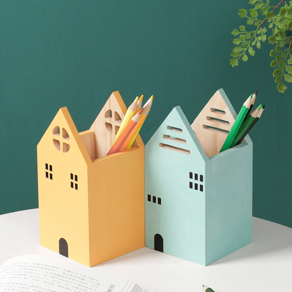 Wooden Pen Stand