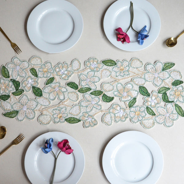 White Flower Runner