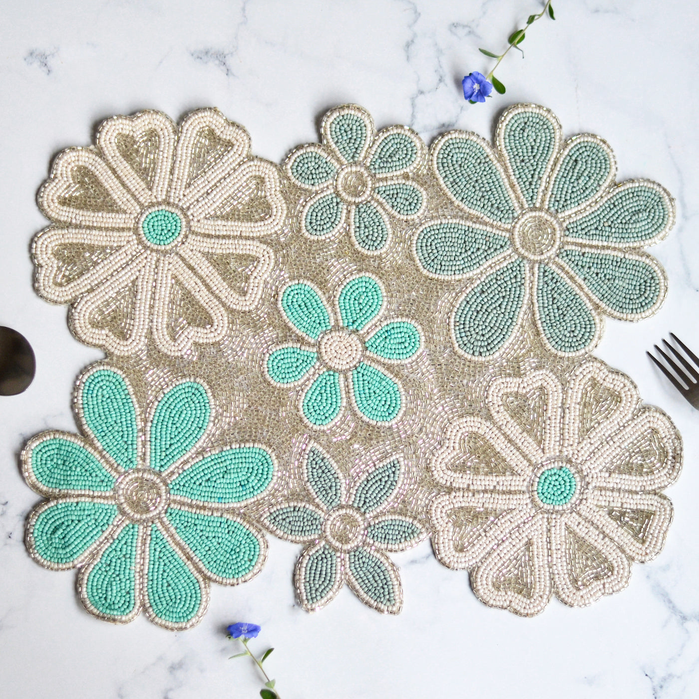 Beads Blossom Mat Online - Premium Table Mat | Nestasia
