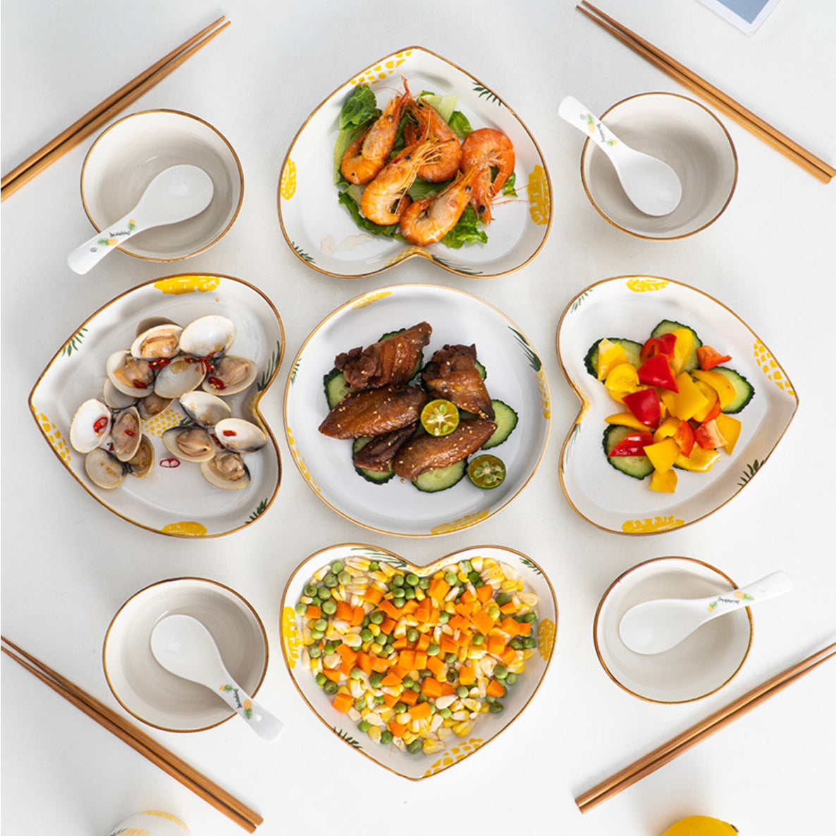 Pineapple Heart Snack Set For 4 Online - Premium Dinner Set | Nestasia