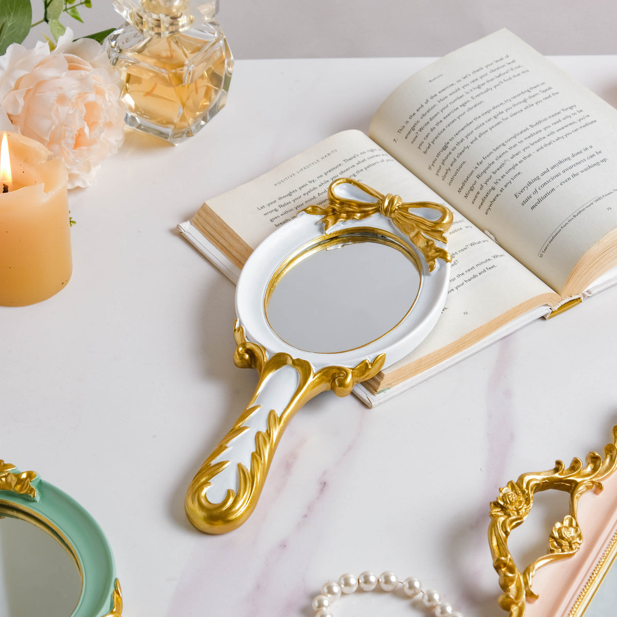 Venus Vanity Handheld Mirror White