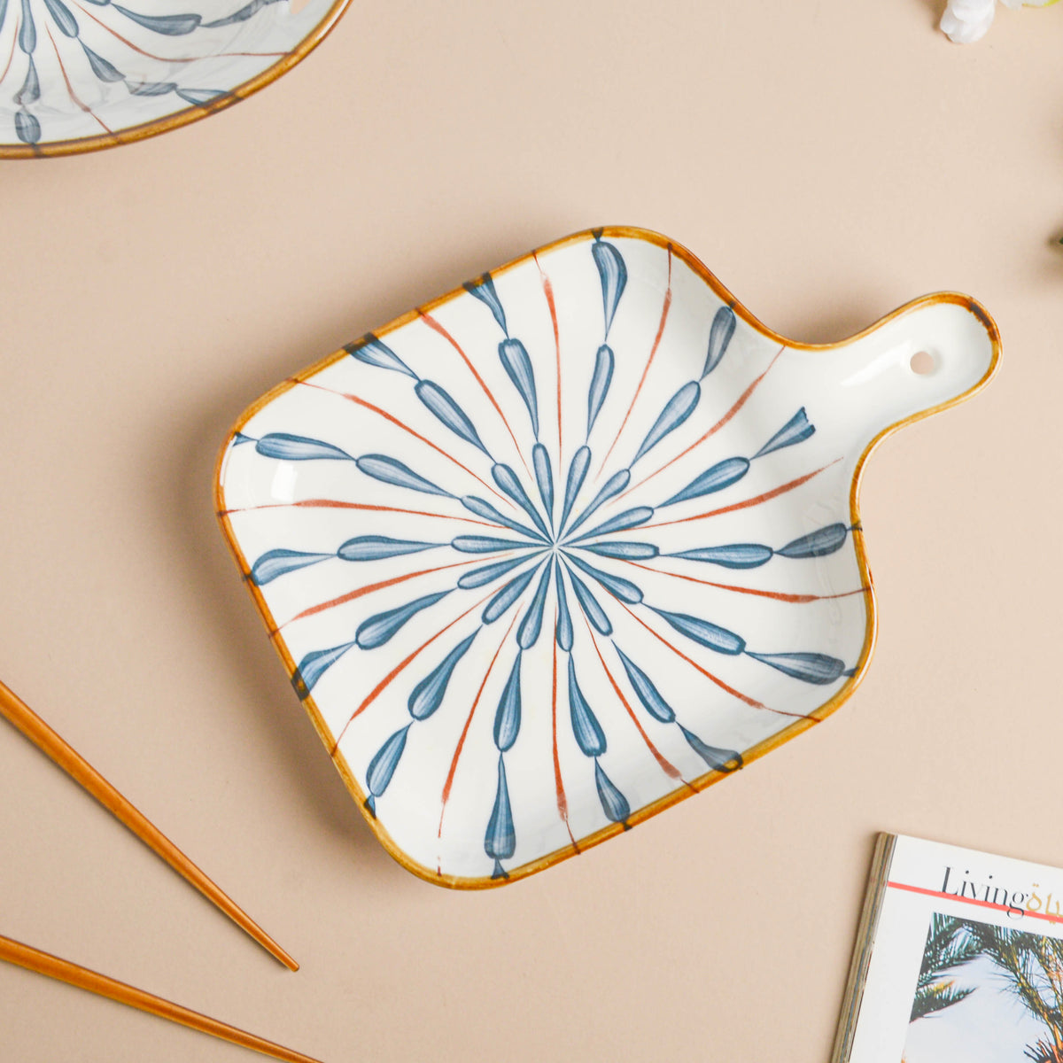 Mizo Teardrop Square Snack Plate With Handle