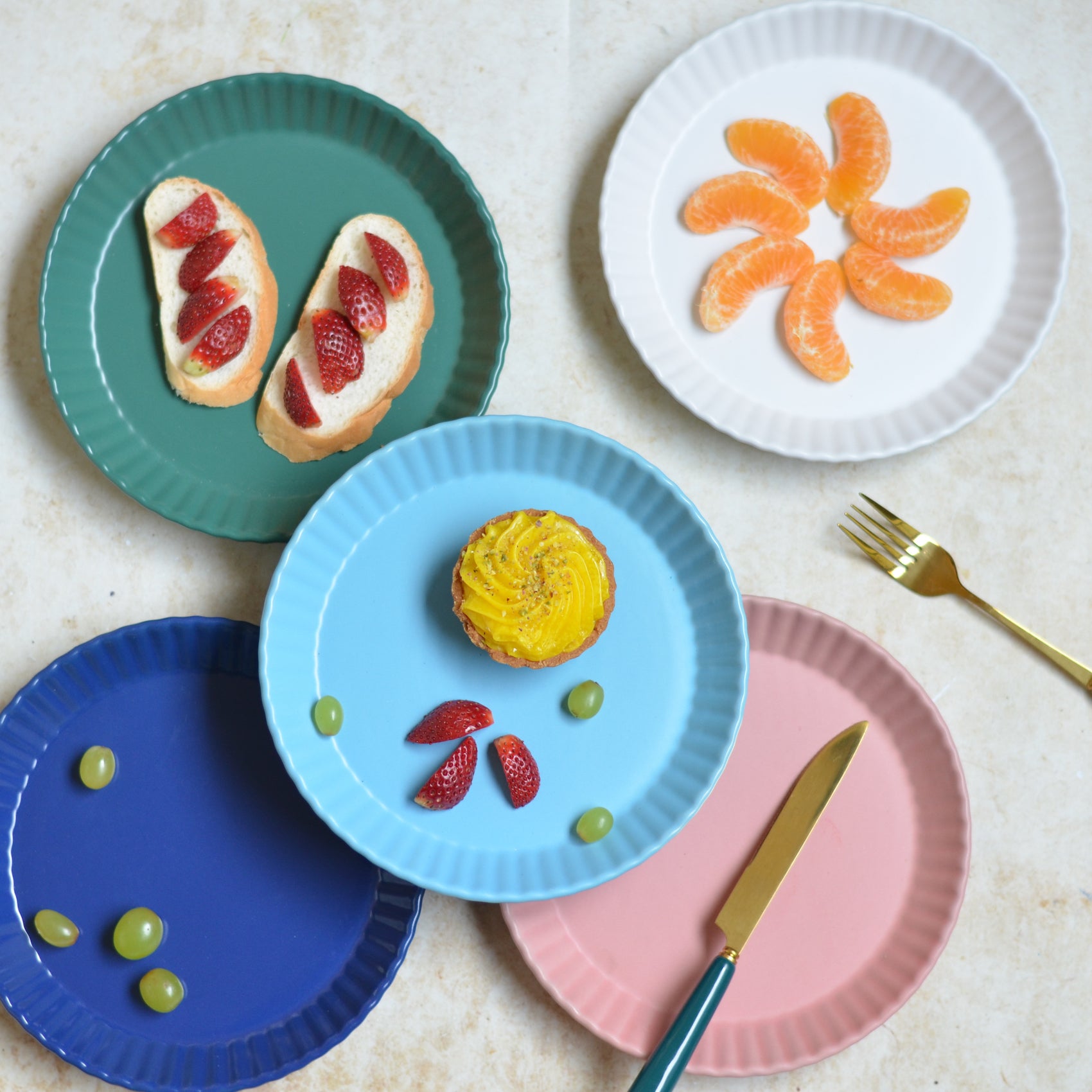 Round Snack Plate